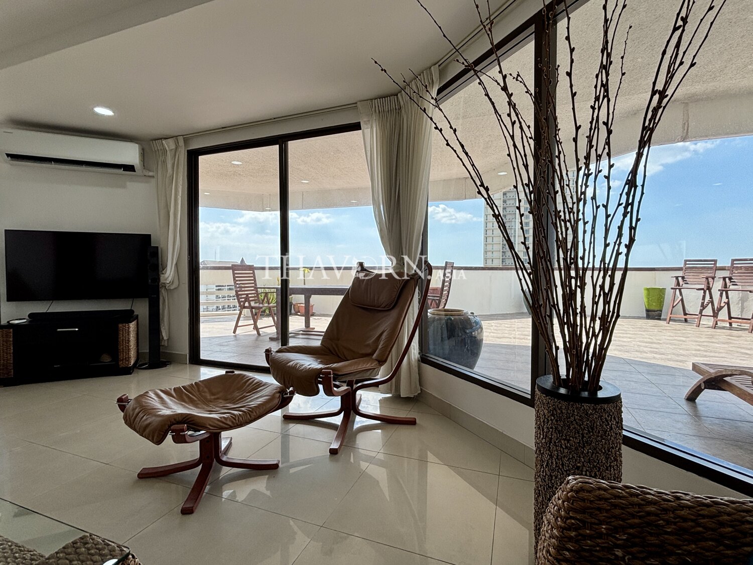 Condo for sale 2 bedroom 214 m² in Jomtien Beach Paradise, Pattaya | FS ...